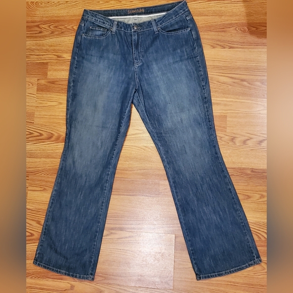 St. John's Bay | Jeans | St Johns Bay Denim Jeans Womans Size 6 Boot ...